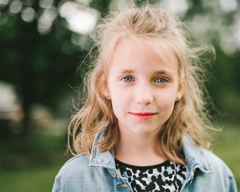10 Types Of Teasing Your Daughter Wishes Youd Stop All Pro Dad