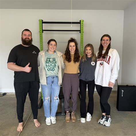 Crunch Fitness Everyone Welcome Crunch Columbuss Newest Influencer Letsjourneyy 🎊