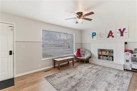 4875 S 2675 W Roy Ut 84067 379900