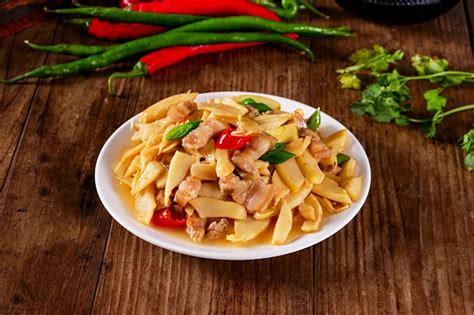 福建新鲜绿竹笋马蹄笋春夏笋脆嫩笋甜笋新鲜嫩笋尖笋片 花瓣网