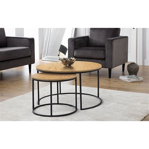 Oak Round Nesting Coffee Tables