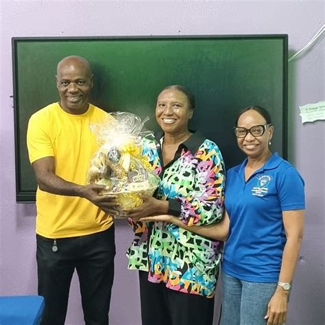 Eleven Inmates Graduate From His Majestys Prison Reintegration Program