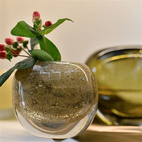 Henry Dean ヘンリー・ディーンとは