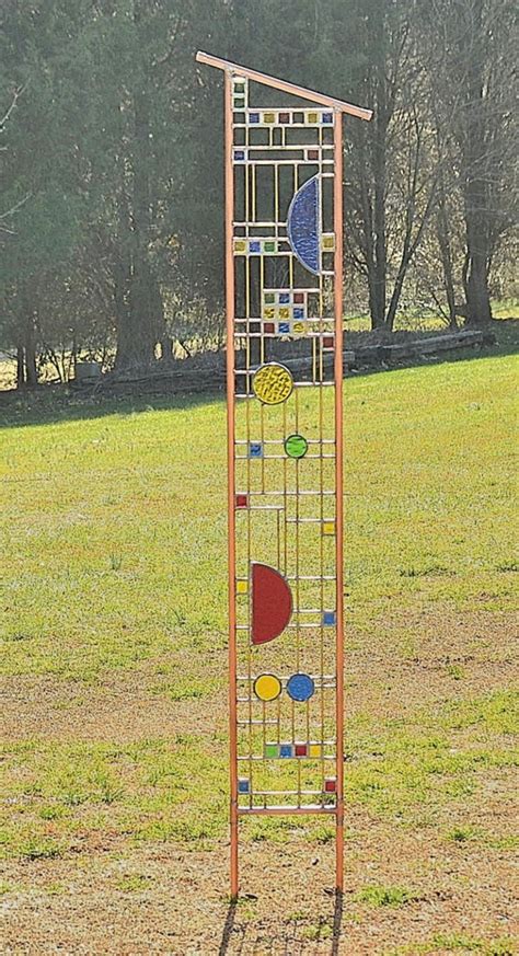 Garden Stained Glass Sculpture Garden Design Ideas