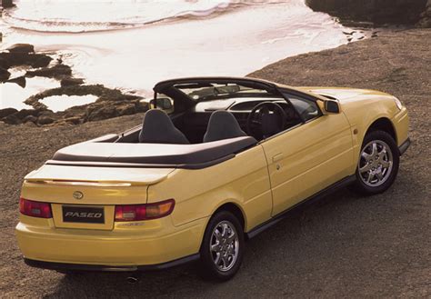 Curbside Capsule 1996 99 Toyota Paseo Un Paseo Aburrido Curbside