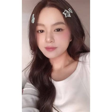 Phạm Huyền Trang 01linin • Threads Say More