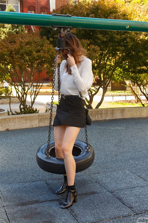 Marie Boitte Pictures 24 Images