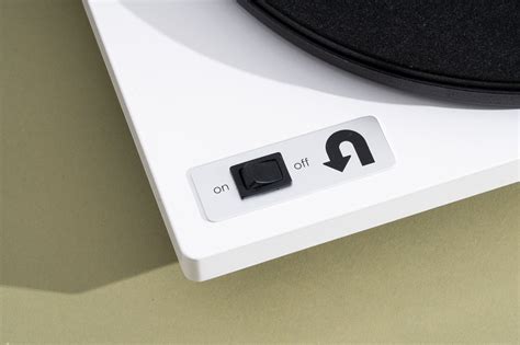 How Does The Switch On A Turntable Work Audiolover