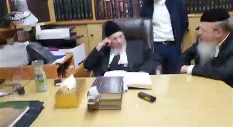 ישי כהן On Twitter תיעוד מפגישה בין חבר מועצת גדולי התורה הגאון רבי ברוך מרדכי אזרחי לשר אריה