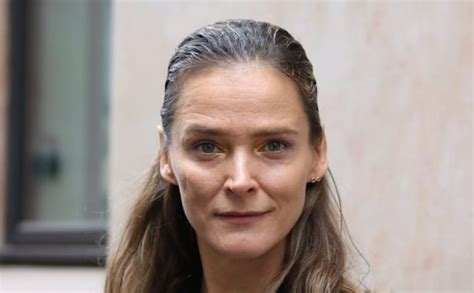 Carmen Kass Height Weight Body Measurements Bra Size Shoe Size