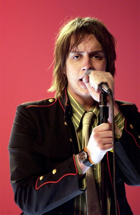The Strokes Suits The Strokes Symbol The Strokes Early 2000s Julian