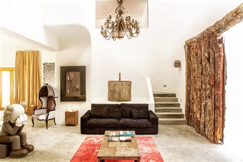 Pablo Escobars Tulum Mansion Becomes Art Filled Boutique Hotel