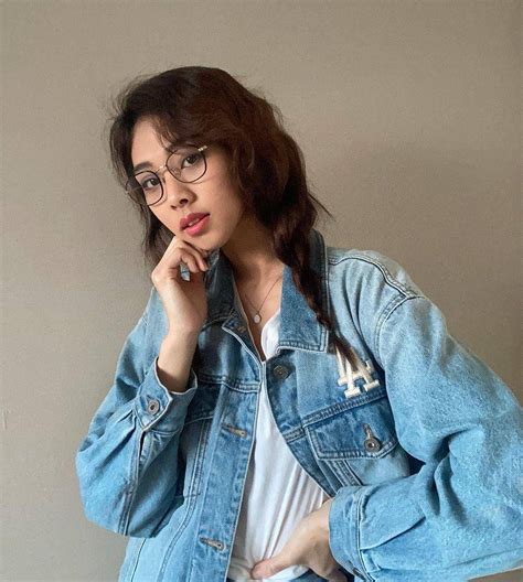 Denim Scrolller Denim Scrolller