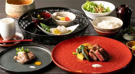 Hyogo Nhật Bản｜bít Tết Kobe Sakura Giá Tốt Nhất Tại Traveloka