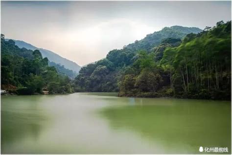 这里被称为 化州最美风景 、 粤西九寨沟”