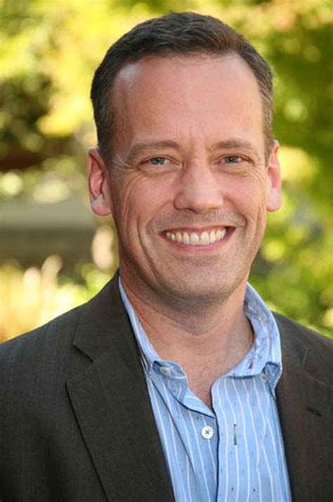 Dee Bradley Baker Dubbing Wikia Fandom