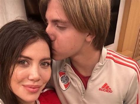 “llegó Mamá” El Emotivo Reencuentro De Wanda Nara Con Su Hijo Tras Su