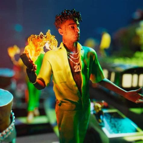 ファレル・ウィリアムスさんのインスタグラム動画 ファレル・ウィリアムスinstagram「cash In Cash Out 💸 Video Out Now