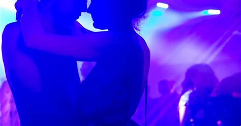 The Paradox Of Millennial Sex More Casual Hookups Fewer Partners