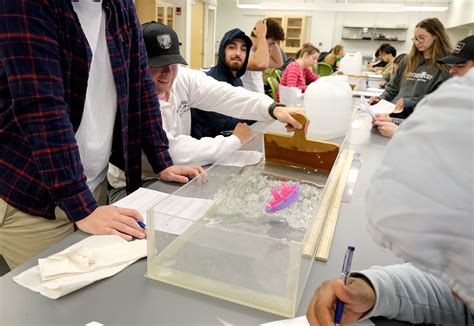 Around Campus Oceanography Lab