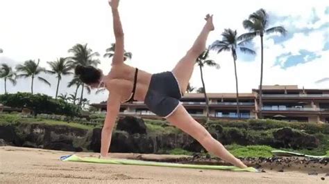 Kira Kosarin Does Sexy Yoga 30 Pics Video Pinayflixx Mega Leaks