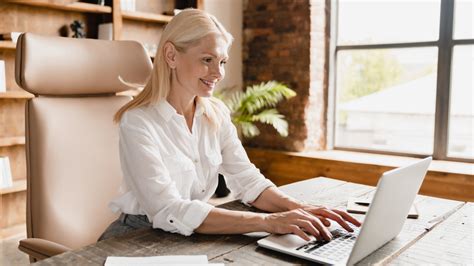 Reference Letter Vs Recommendation Letter Whats The Difference University Of The Potomac