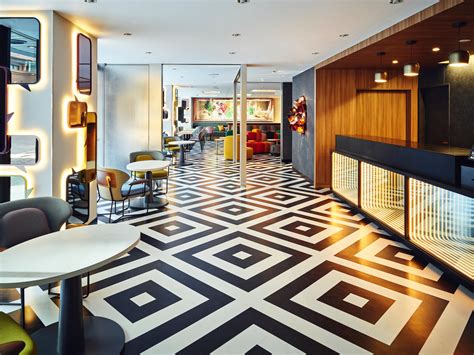 Osaka Honmachi Station Official Website