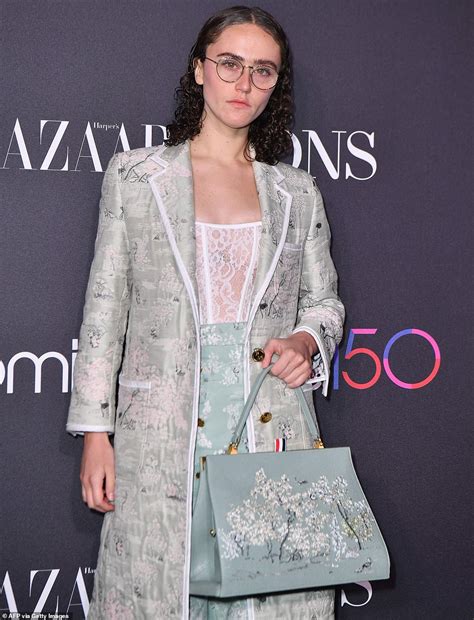 Kamal Harris Model Stepdaughter Ella Emhoff Bares Boobs As She Walks