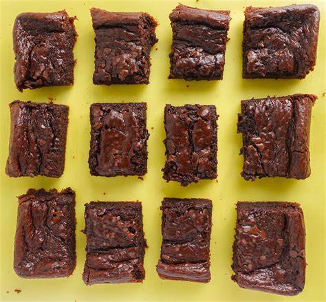 90 Calorie Protein Brownies With Crackly Tops
