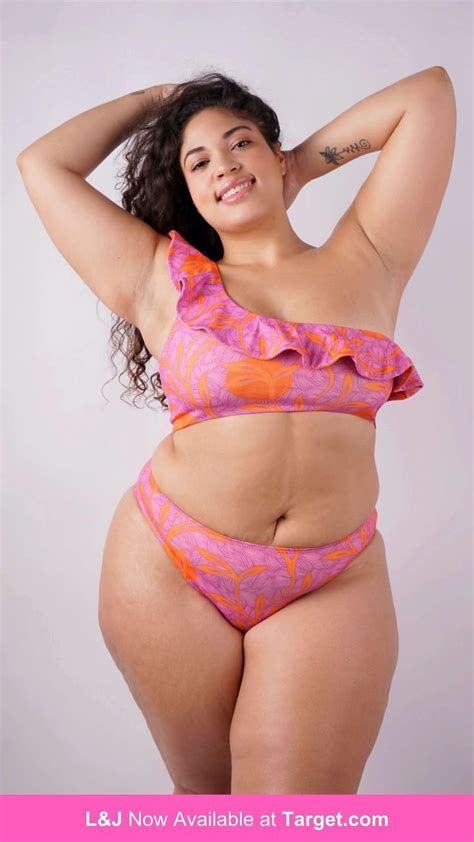 Trendy Plus Bikinis For Full Figured Women 👙😍 Video Plus Size