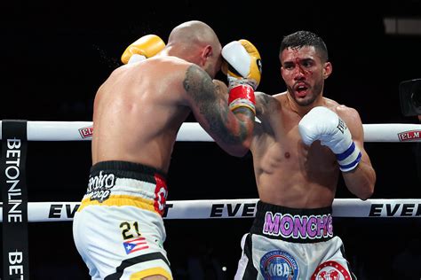 Henry Lebron Vs Christopher Diaz Images Matchroom Boxing Photos