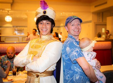 Review Disney Worlds New Character Dinner Is Now Our 1 Buffet