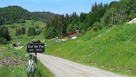 Tour De France 2023 Dans Les Alpes Le Peloton Passera Par Le Col Du