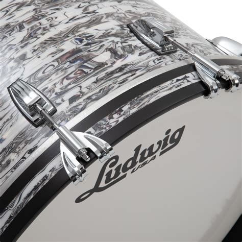 Ludwig Classic Maple Fab White Abalone 3 Piece Shell Set
