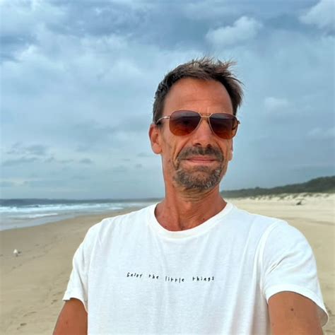 Rob Arnold Robarnold • Threads Say More