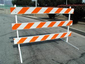 Durable Type Iii Traffic Barricades
