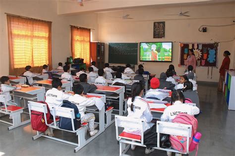 Smart Class Lnct World School