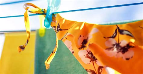 Whats The Best Way To Shave Your Bikini Area Dermatologists Share Do