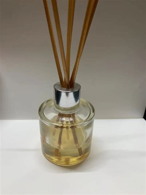 Round Ceramic Decorative Spa Oil Diffuser Multicolor Manual At ₹ 350