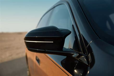 650-сильный BMW i7 M70 xDrive приблизился к M7 ближе, чем любая другая ...