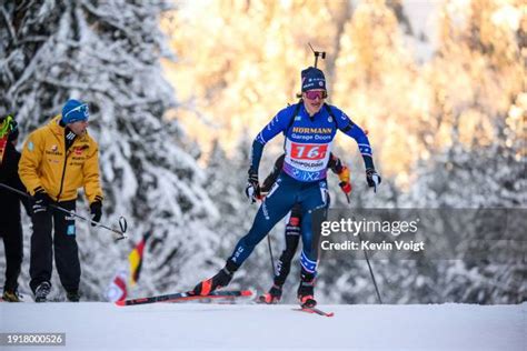 Campbell Wright Photos And Premium High Res Pictures Getty Images