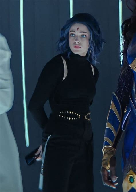 Rachel Roth Teagan Croft Raven Teen Titans Raven Outfits Raven