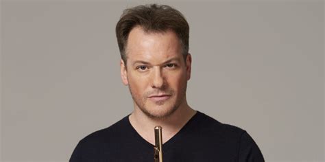 Emmanuel Pahud Y Adrian Leaper En Concierto Con La Filarmónica De Gran
