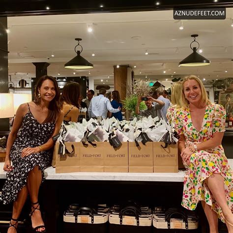 Michelle R Kluck Ebbin Feet Aznudefeet