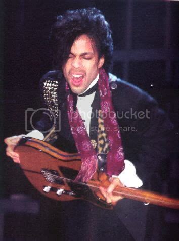 Prince Really Does Love His Guitar Prince Rogers Nelson Prince