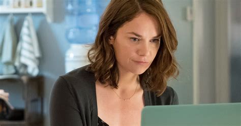 The Affair Season 4 Episode 4 Recap Alison In Water