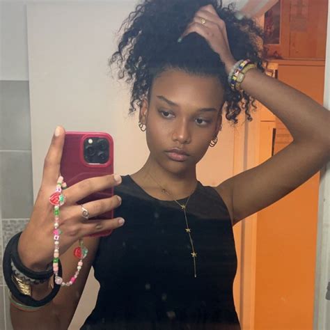 Kalya🍒 Kaly Mncm Snapchat Stories Spotlight And Lenses