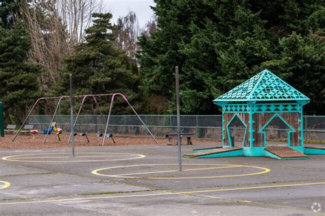 Fishers Landing Elementary School In Vancouver Wa