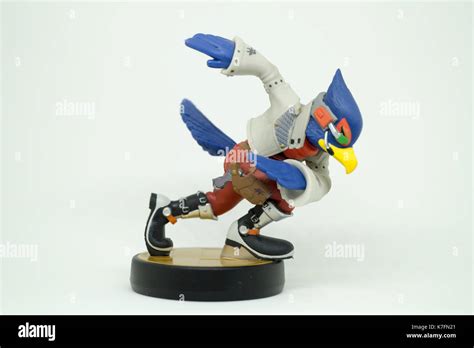 Star Fox Falco Super