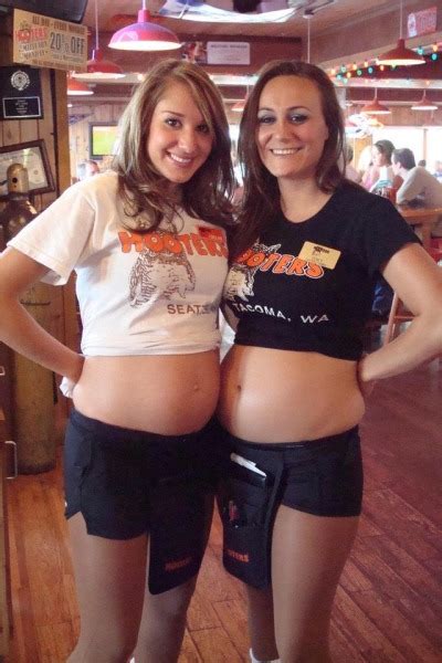 Mm Preggo Hooters Tumbex